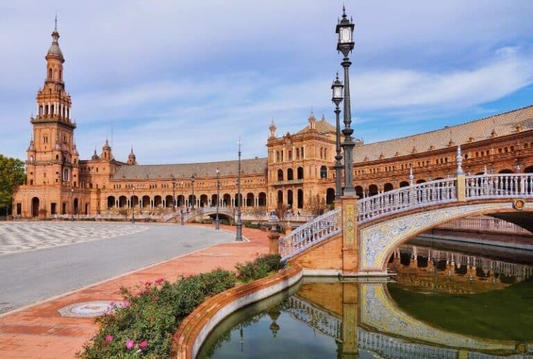 Travelling during November in Spain - The Boutique Vibe