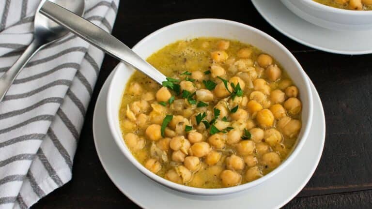 Insider Guide to Milos, Greece - The Boutique Vibe